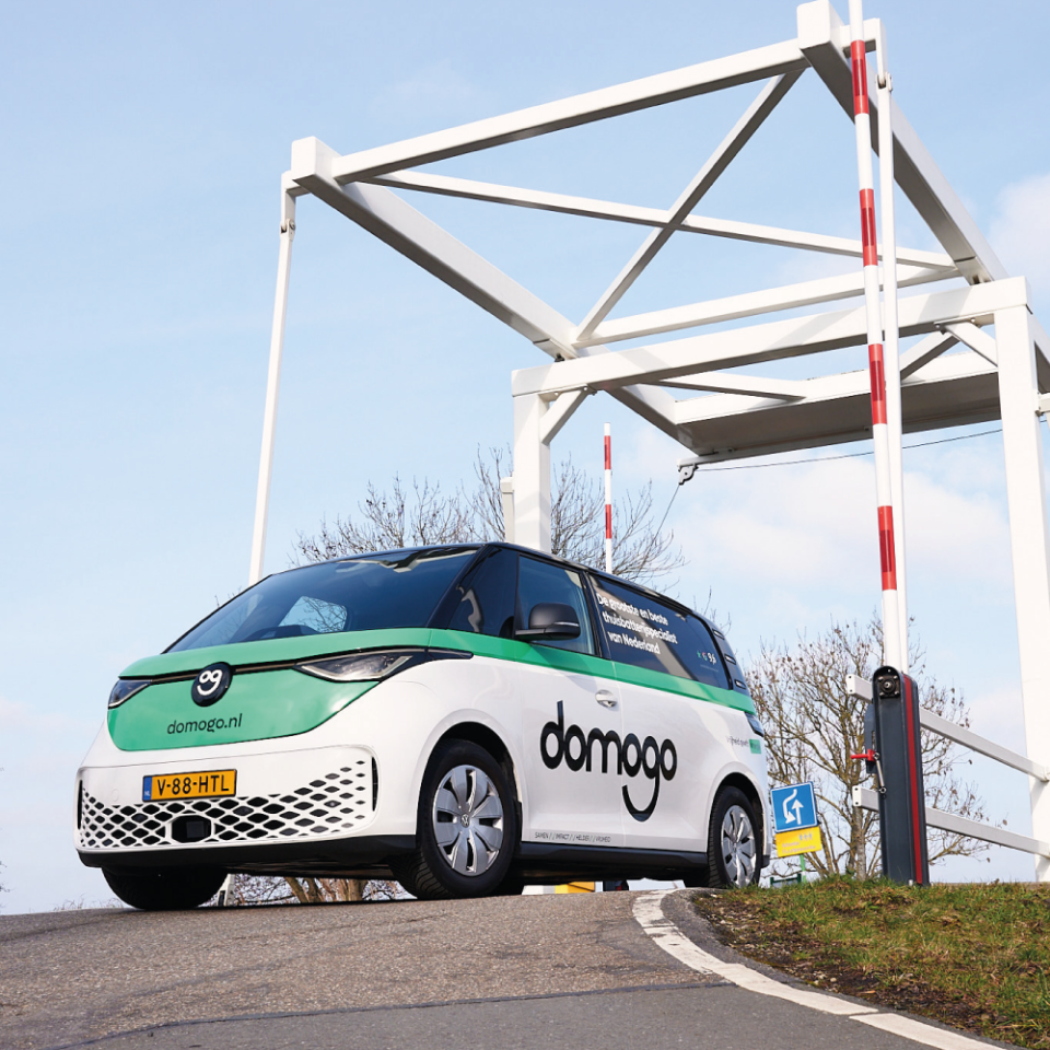 Thuisbatterij en duurzaamheid: hoe slimme energieopslag CO2 uitstoot ...